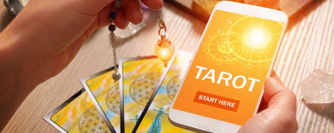 Online Tarot Card Readings - Psychic Medium Linda